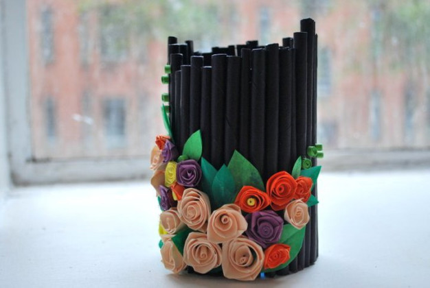 10 Ways to Reuse Waste Paper