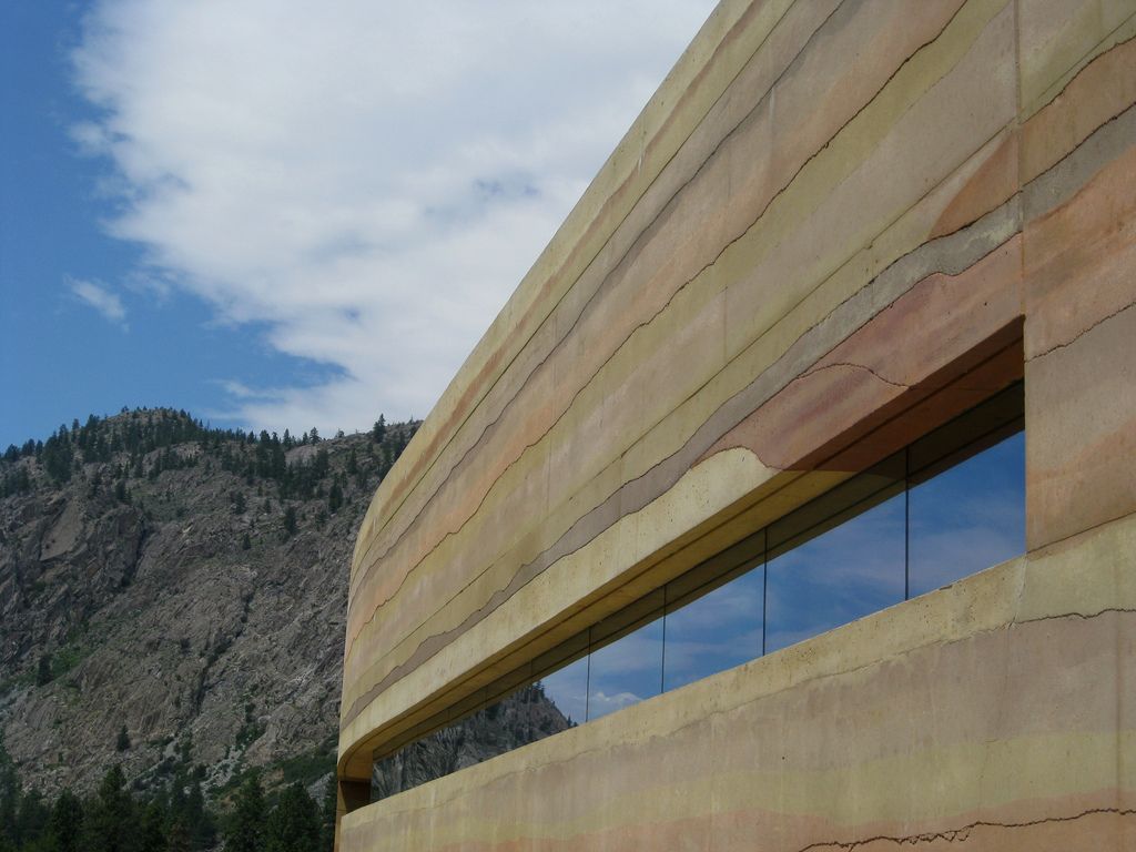 Back to Nature: Pros and Cons of using Natural Building Materials